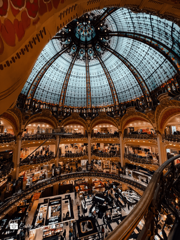 Beautiful stores you can't miss when shopping in Paris
